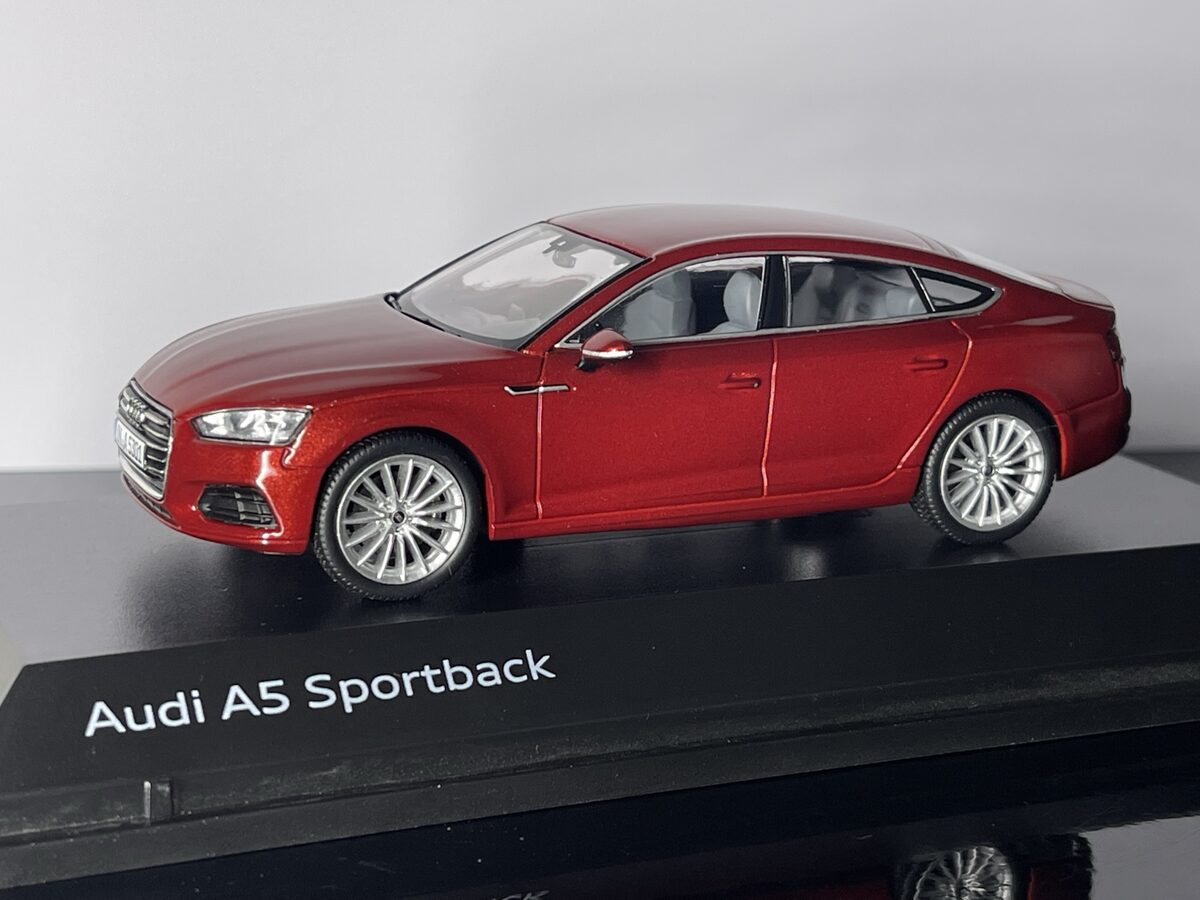 1:43 Audi A5 Sportback 2016 ( Red ) - 1:43 - Veikals - Interneta ...