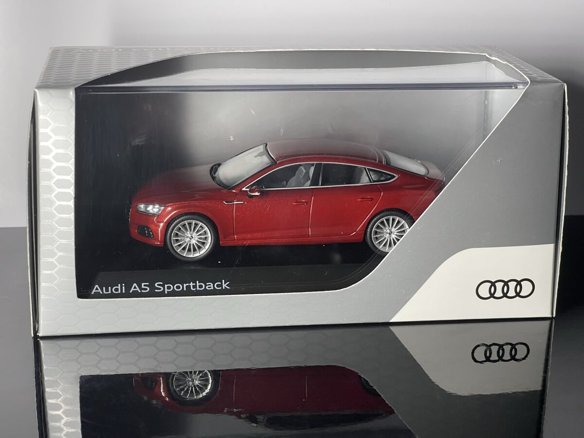 1:43 Audi A5 Sportback 2016 ( Red ) - 1:43 - Veikals - Interneta ...