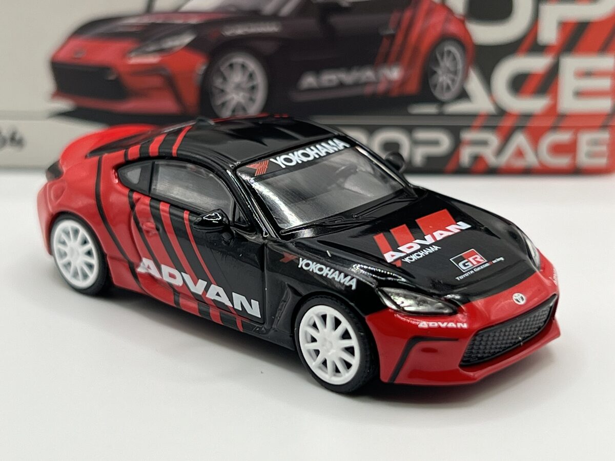 1/64 Toyota GR86 "Advan" , red/black - Pop Race - Veikals - Interneta ...